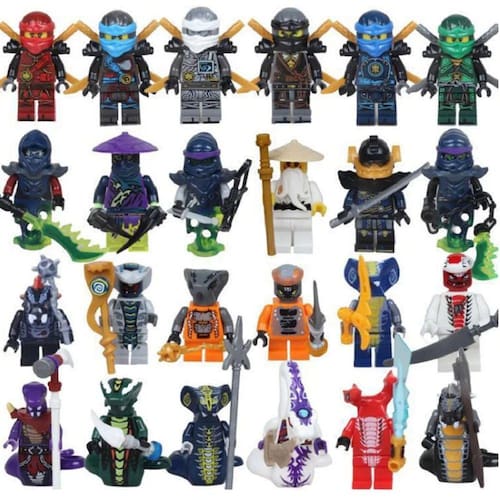 Kit 24 Bonecos Ninjago Ninjas Lloyd | Casas Bahia